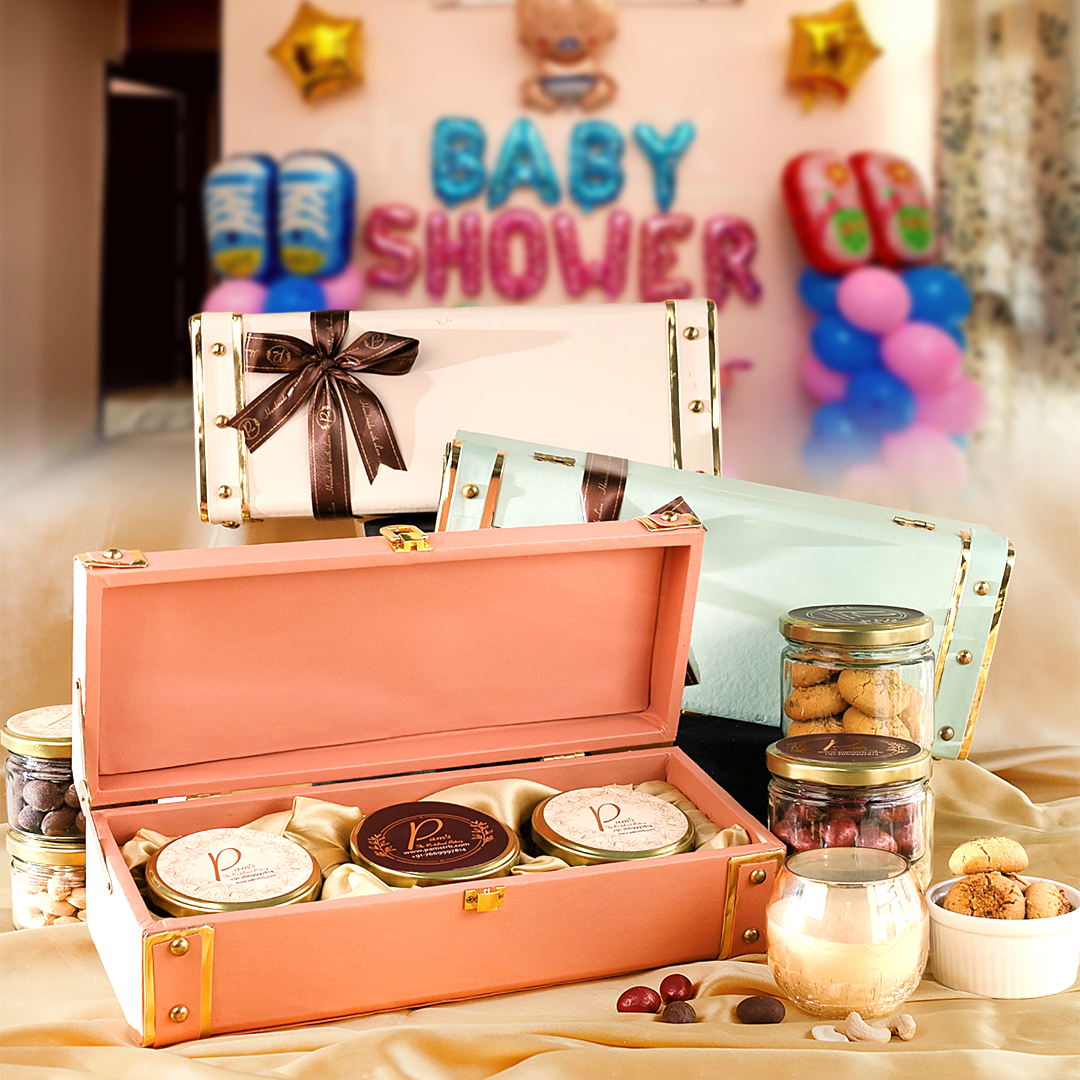 Order Online Customized Cakes, Gift Hamper and Desert