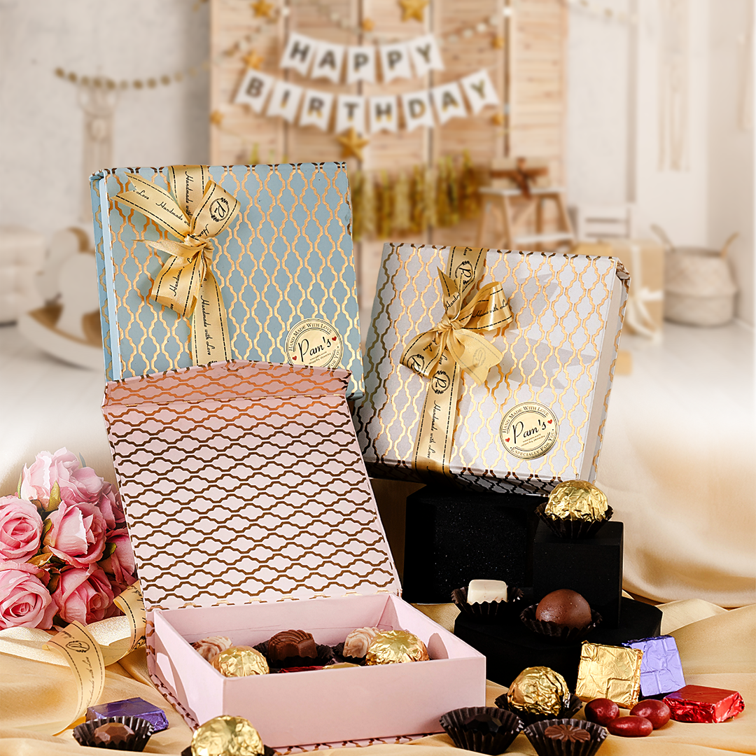 Order Online Customized Cakes, Gift Hamper and Desert