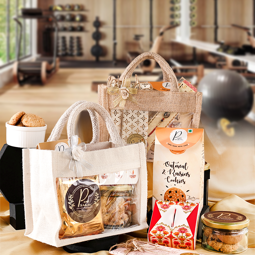 Order Online Customized Cakes, Gift Hamper and Desert